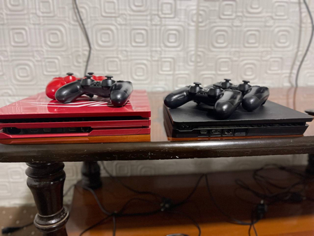 play station 4 , play station 4 slim