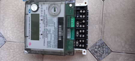 3 Fazali Elektron Hisoblagich DTS541U