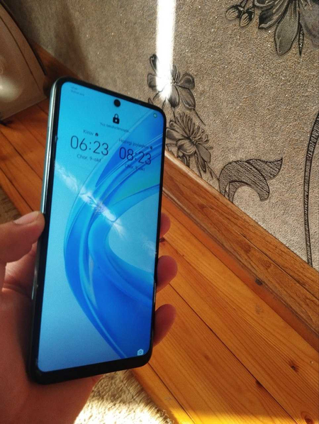 Honor x7b 8+8/128