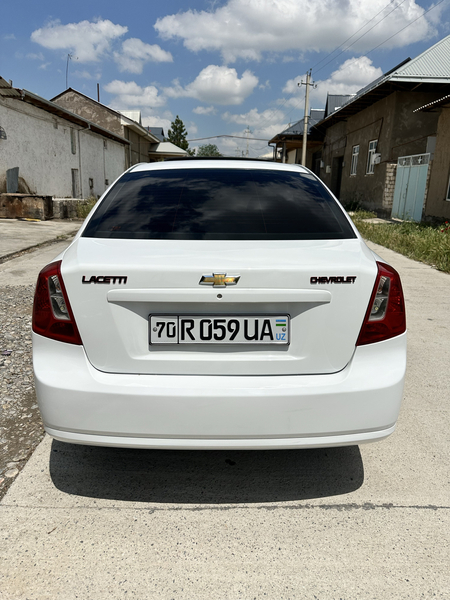 Lasetti 1.8 avtomat