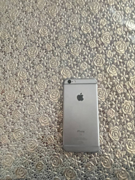 IPhone 6S 64 GB Ideal