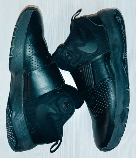 Кроссовки подростковые NIKE
