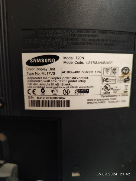 Монитор Samsung 17