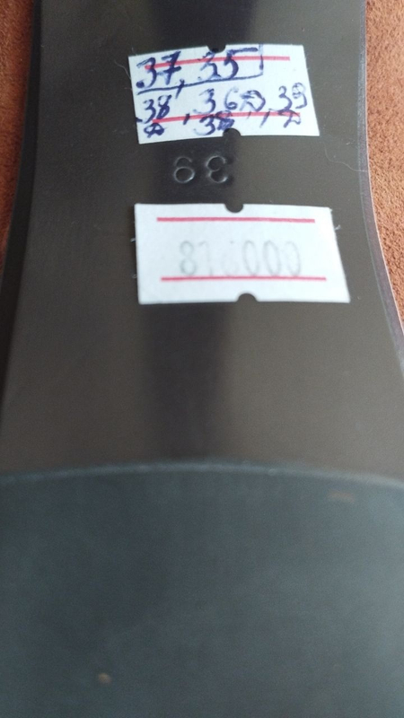 Etik sotiladi.       .