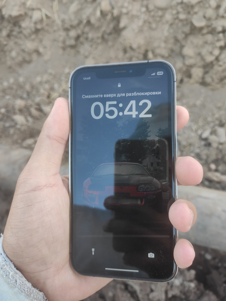 iPhone XR 14pro korousda 128gb Sotiladi