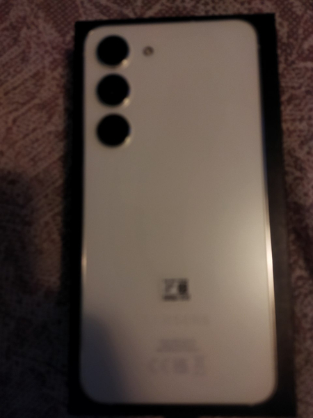 Samsung s23 ochilmagan hali