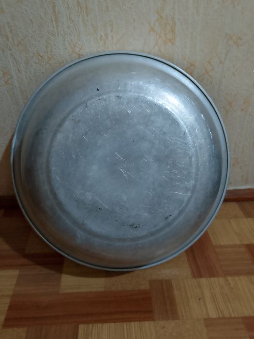 Продается большой алюминиевый таз советский