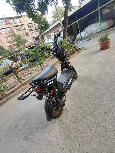 Elektro Skutr yangi Hali kop minimagan
