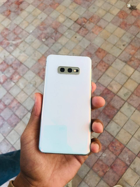 SamsungS10e 128/6