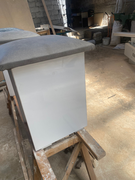 Mebel otradgan stol