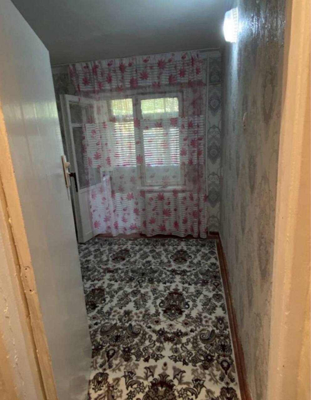 1 xona 2 xona qilingan kvartira sotiladi