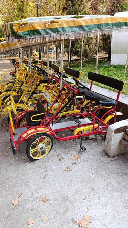 Tandem velosiped sotiladi