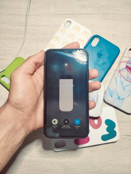 Iphone xr sotiladi