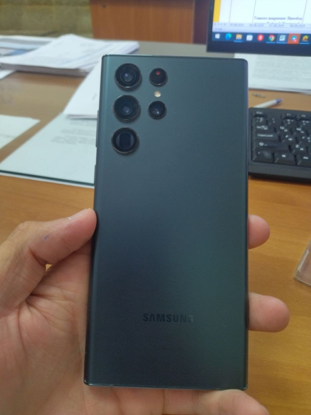 Samsung 22 ultra 12/256