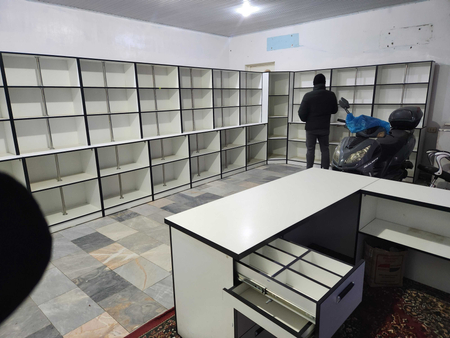 Шкаф полки для магазина
