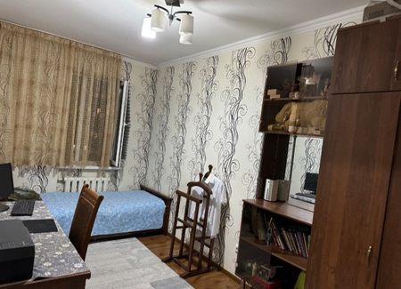 Чиланзар  Алгоритм.  3 ком.переделанная в 4 комнатную. Бисёр ориентир.