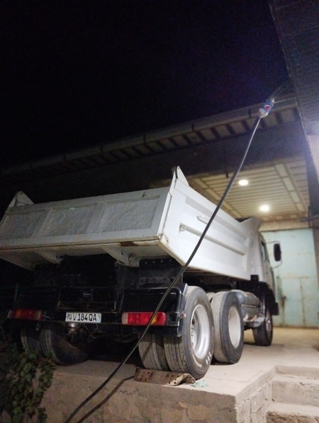 Kamaz samasval sotiladi