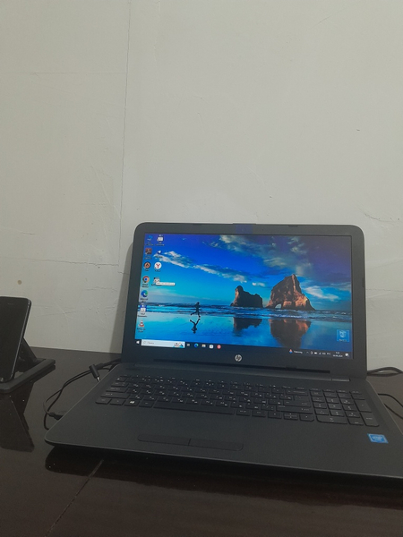 HP celeron N3050 отлично работает