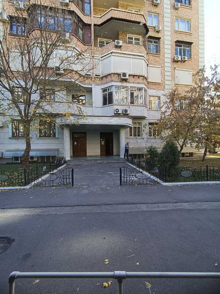 Готовый Бизнес Косметический салон в Центре   200кв.м.(ARG)