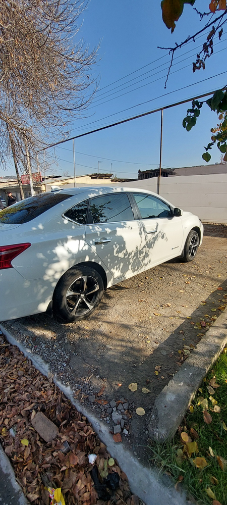 Nissan SYLPHY sotam