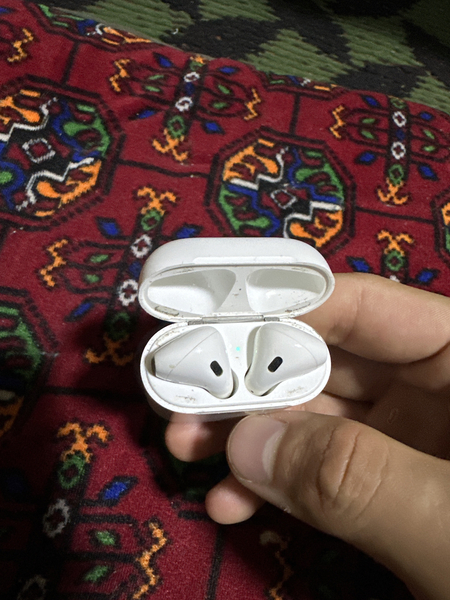 Продаются Airpods, оригинальные