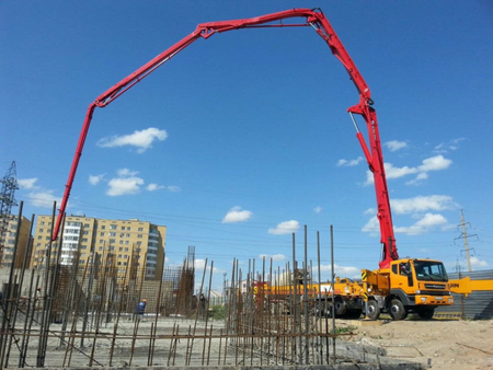 Производство и доставка бетона  И услуга Автобетононасоса 56.