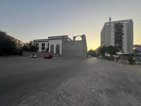 Продаётся Отдельно Стоящий здания Крестик-Дока Хлеб Яшнабад