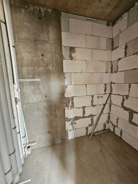 1 xonali 50m² 6-qavat sotiladi