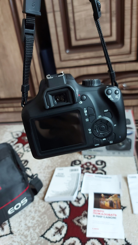 Фотоаппарат Canon 4000D