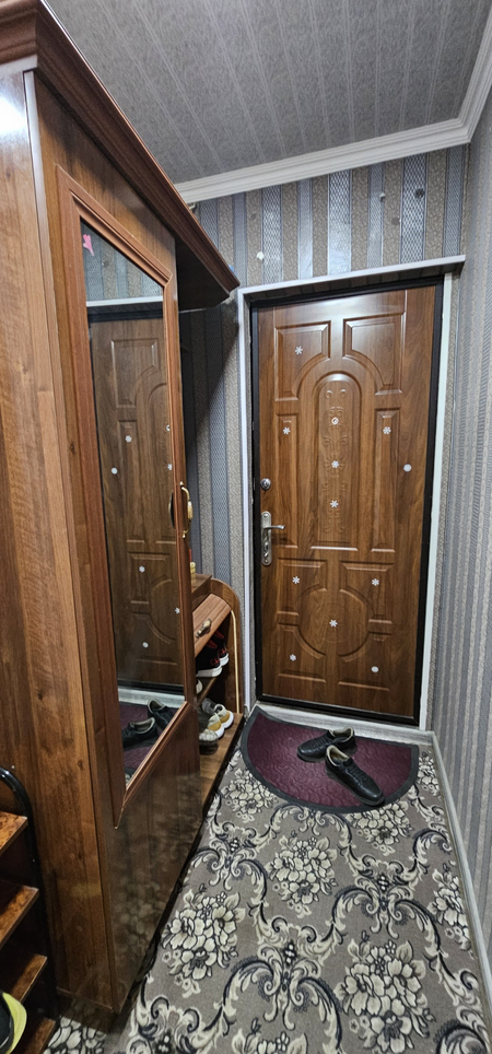 Продаётся 2х комнатная квартира