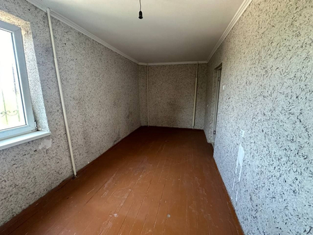 Продаётся 2х комнатная квартира 
Район: Радуга 
Этаж: 3
Цена: 27 000$