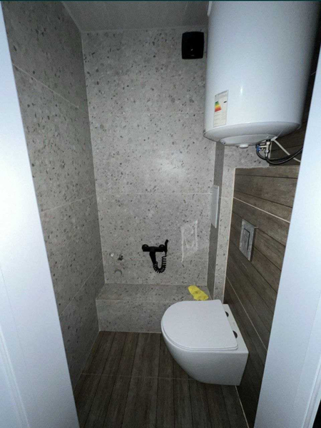Продаётся СРОЧНА ЖК 