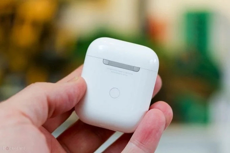 airpods pro/2.1./2.2/3 кейс оригинал(по цене уточните)
