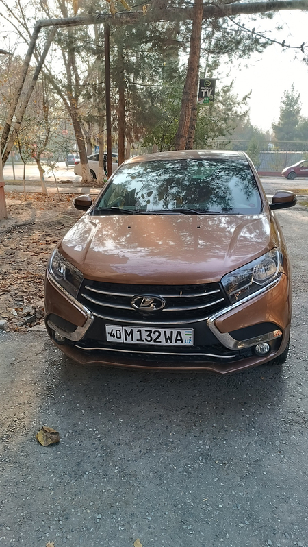 Lada ixrey avtomat karobka