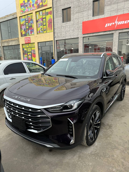 Jetour x70 2024 yang