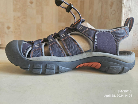 Men's Keen Newport H2 sandals US8.5