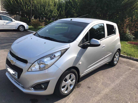 Продам Chevrolet Spark 2020 года, механика