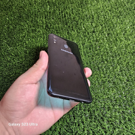 Samsung Galaxy A20