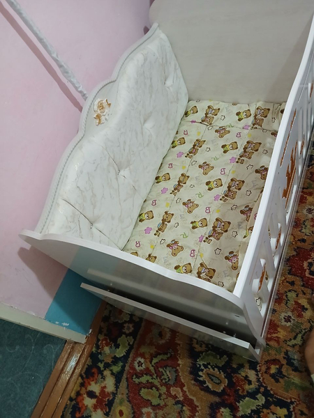 Bolalar belanchagi sotiladi divan tombichka belanchag kamplegoda