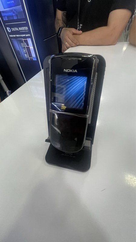Nokia 8800 black