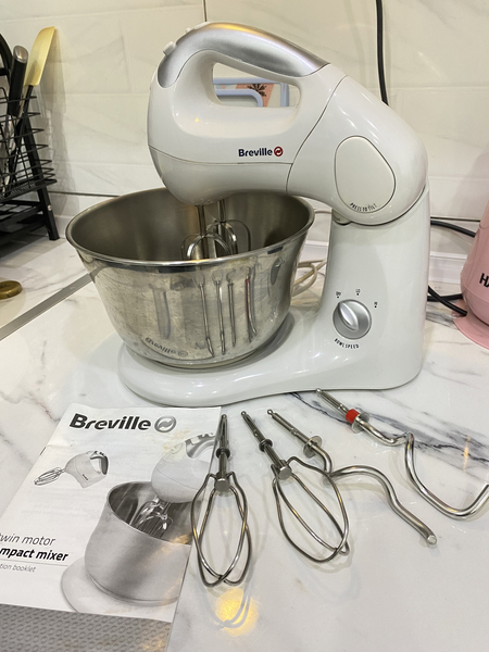 Продается миксер Breville