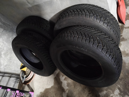 Austone 185 65 R14 (ёлка) почти новые