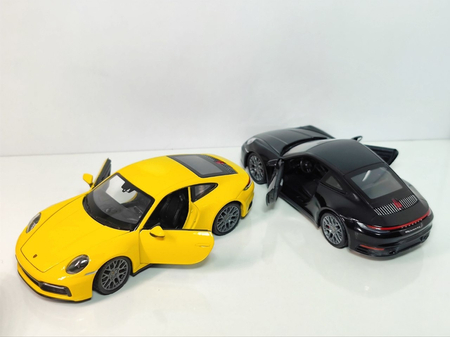 Porsche 911 Carrera 4S оригинал Железная машинка масштабная - Доставка