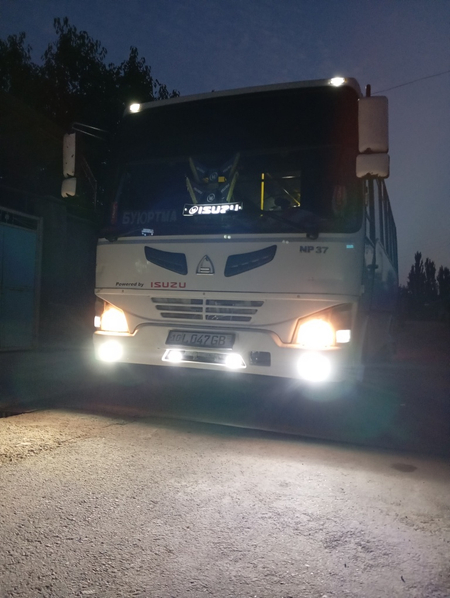 ISUZU NP 37 SOTILADI 2012 yili miyaxki qilingan