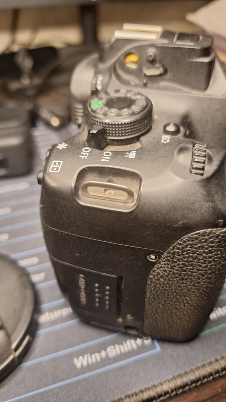 Canon 700d sotaman