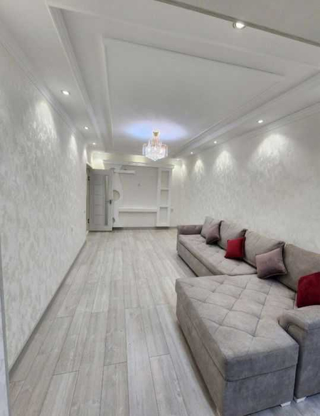 Ц-4 (Кашгар) • 3-комн • 80 м² • этаж 3/4 • [АЗ:001]