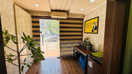 Продаётся офис 85м2 5 квартал / Катартол  базар напротив