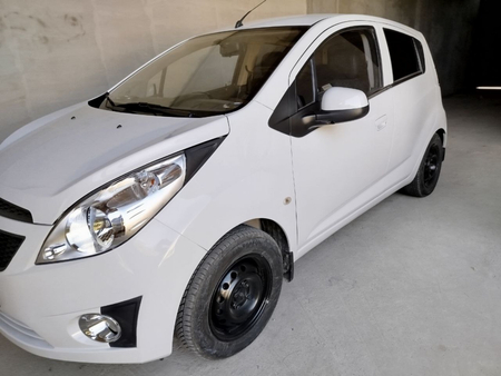 Spark sotiladi 5500$