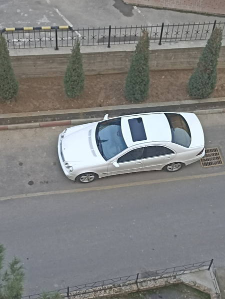 Mercedes-Benz W 203 Sotiladi