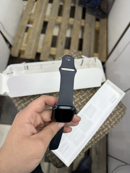 iwatch 8 sotiladi emkost 100%